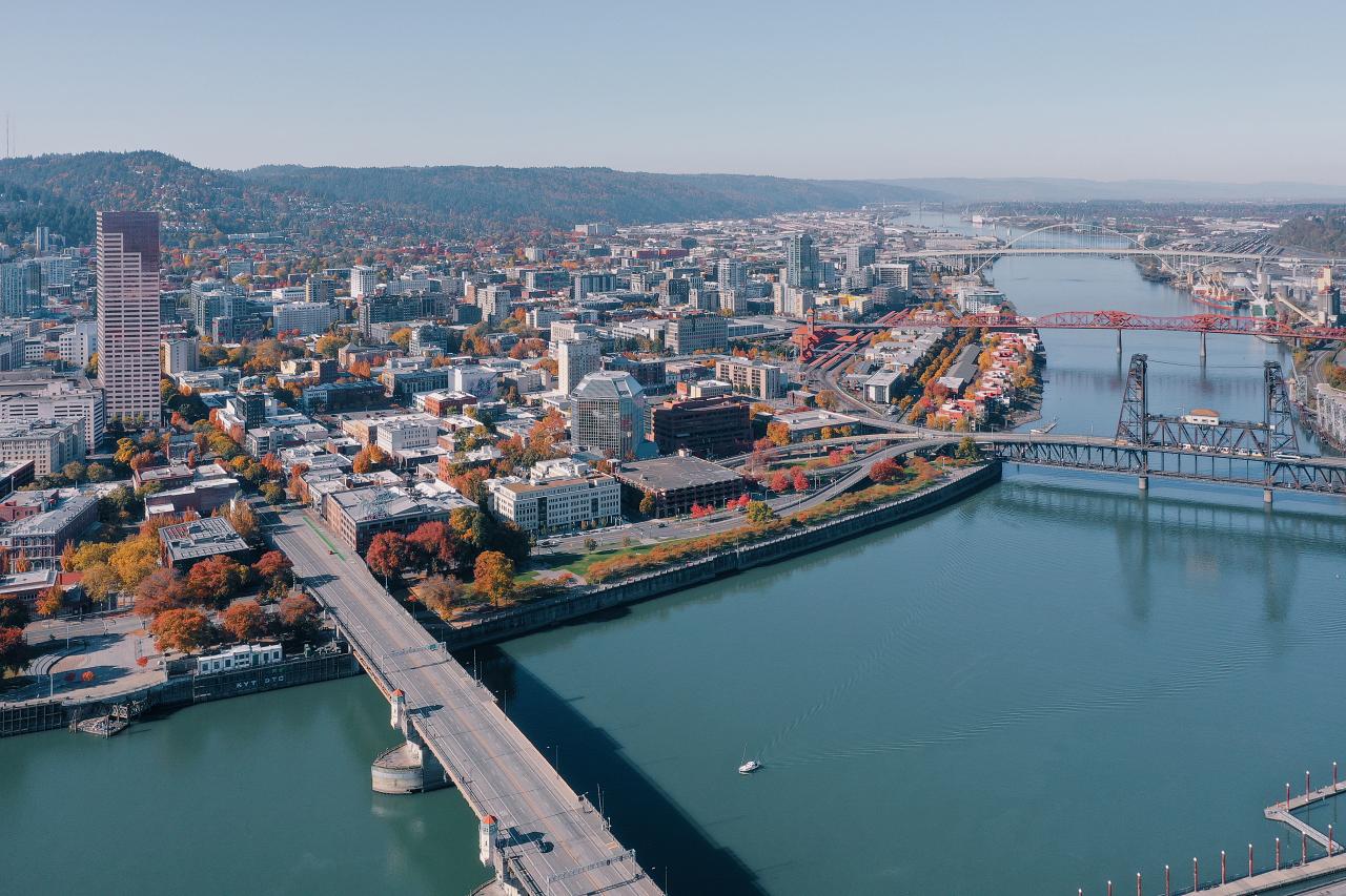 18 spots to enjoy epic fall colors in Portland, Oregon