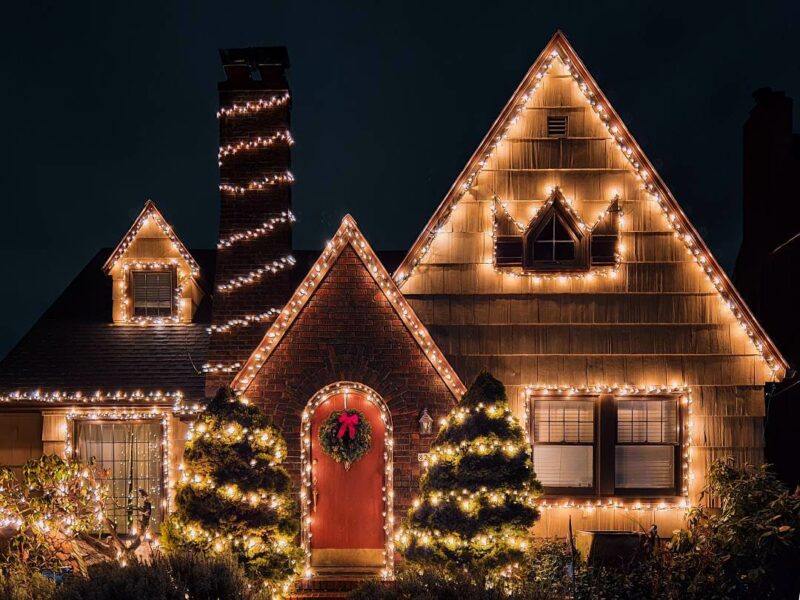 15+ Festive Things to do in Portland in December